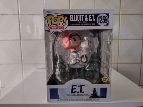 Funko Pop Elliott & E.t. #1259 Glows In The Dark #1259 - Movies - #1